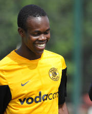 Keeping in touch with your favourite player – Knowledge Musona - Kaizer ...